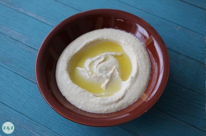 Lebanese Hummus Recipe by Zaatar and Zaytoun - Lebanese Cuisine
