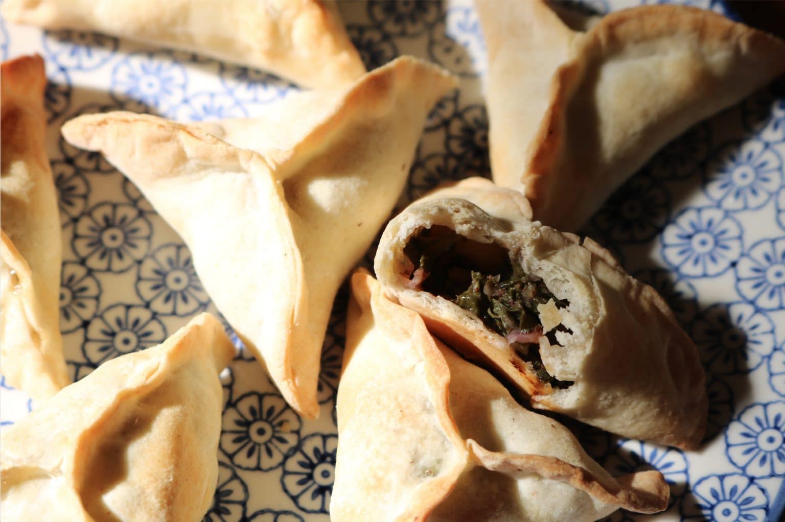 Lebanese Spinach Fatayer Recipe by Zaatar and Zaytoun - Food Blog