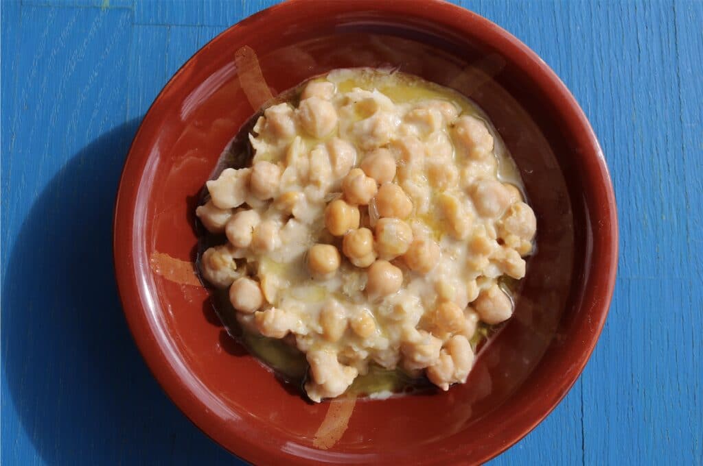 Musabaha by Zaatar and Zaytoun - Lebanese Recipes and Food Blog