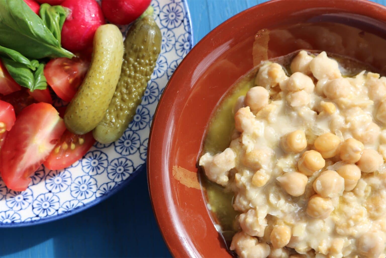 Musabaha by Zaatar and Zaytoun - Lebanese Recipes and Food Blog