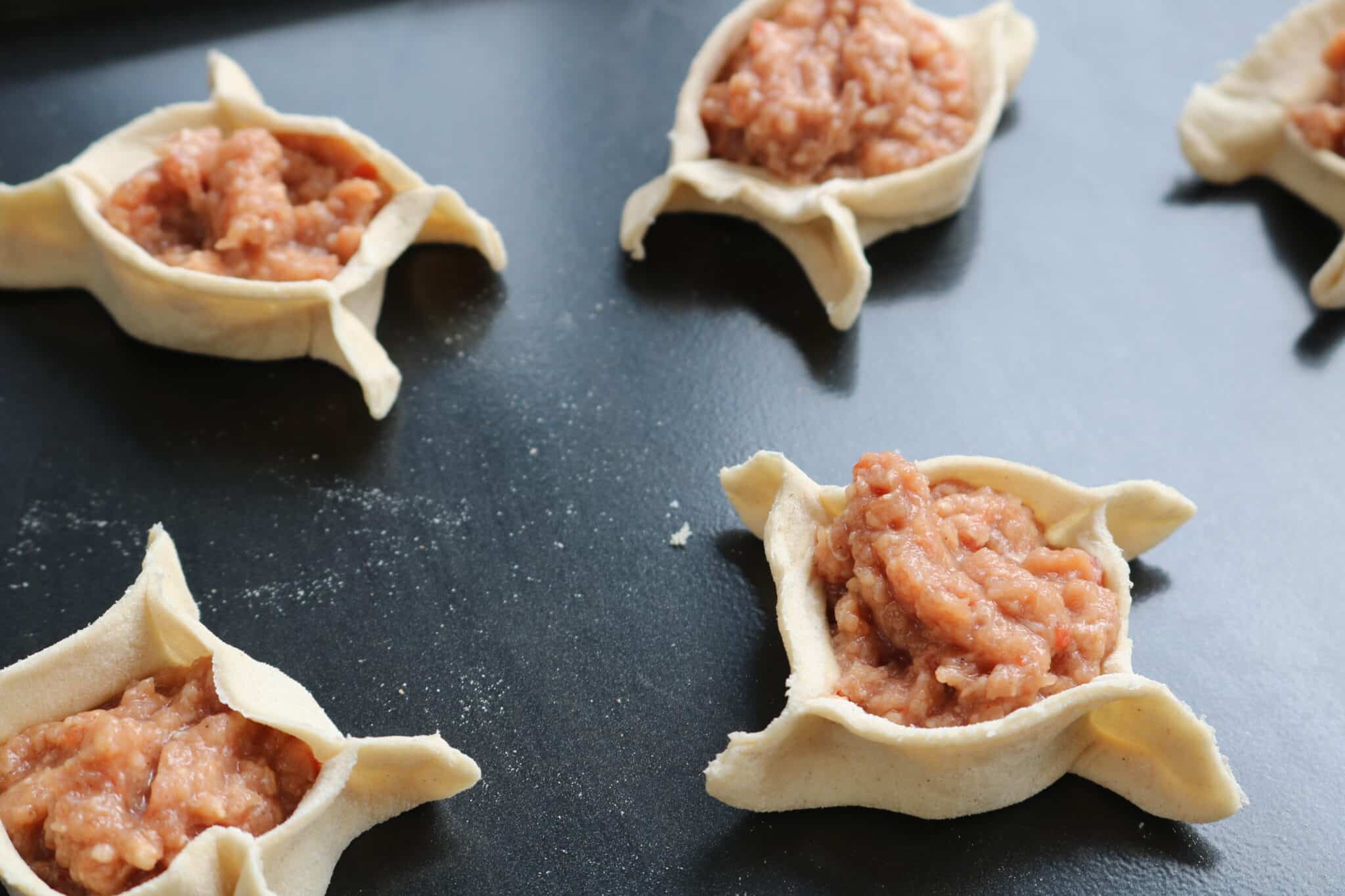 Lebanese Sfeeha Recipe by Zaatar and Zaytoun - Lebanese Food Blog